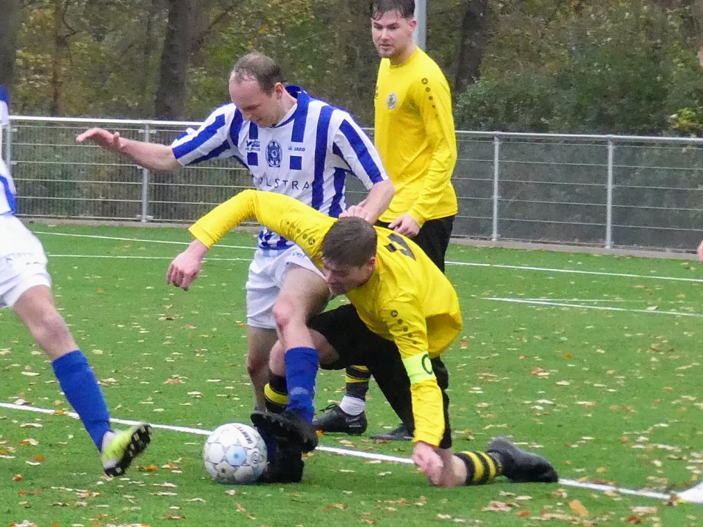 REIGER BOYS VLEUGELLAM: FC CASTRICUM VOERT SHOW OP: 5-1 | FC Castricum