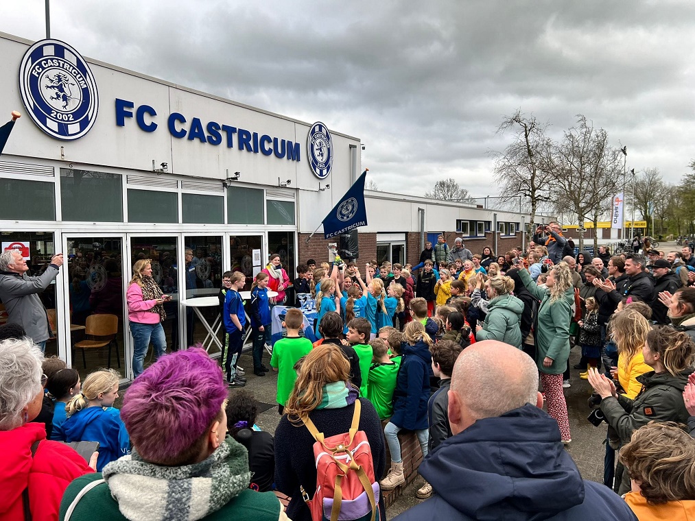 SCHOOLVOETBALTOERNOOI BIJ FC CASTRICUM GROOT SUCCES | FC Castricum