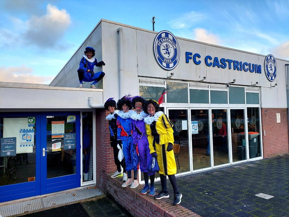 DE PIETEN OP TRAININGS BEZOEK | FC Castricum